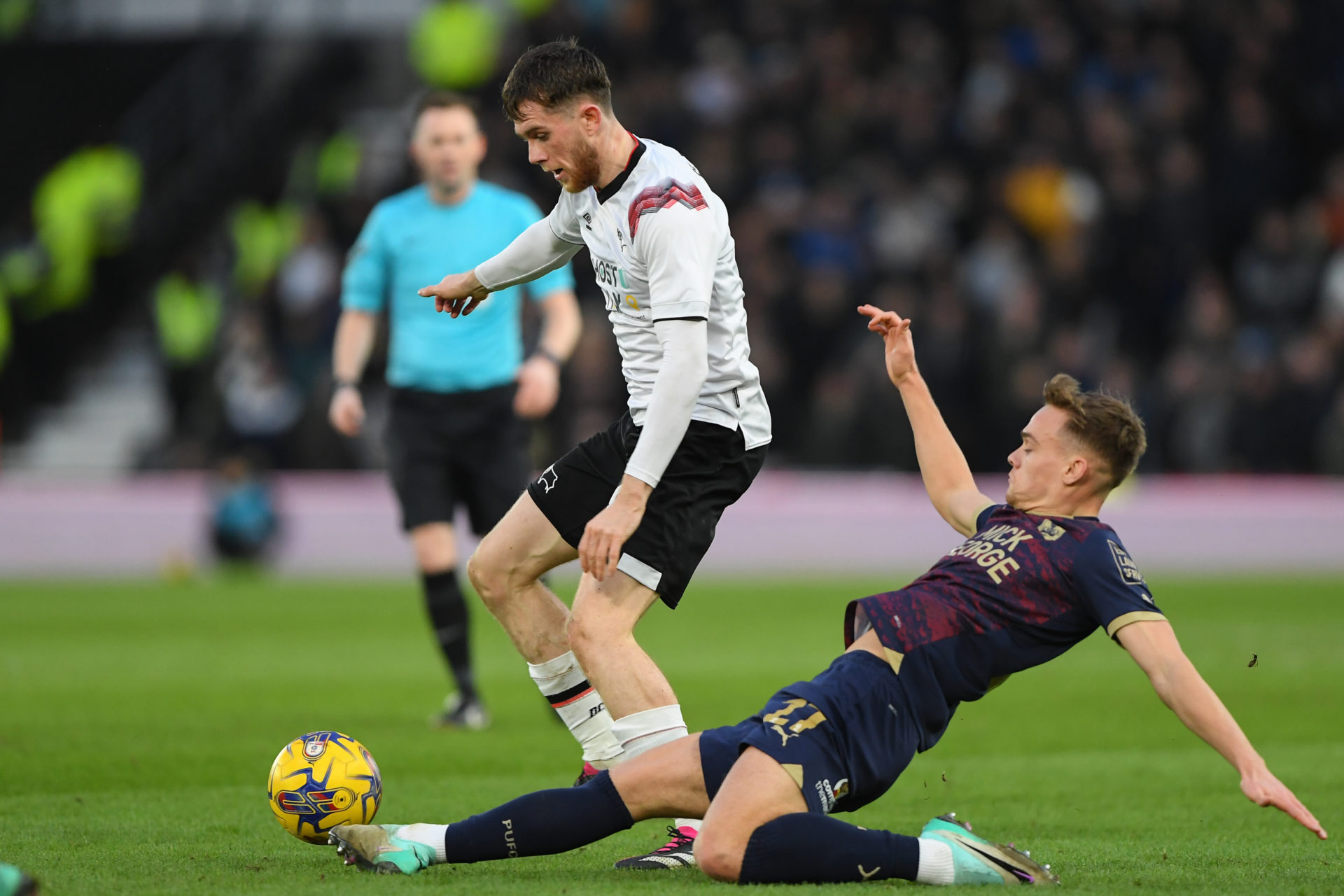Bristol City agree deal to sign Derby County ace Max Bird as loan ...